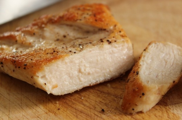 Cooking 101: How to Brown a Chicken Breast and Not Burn It – College ...