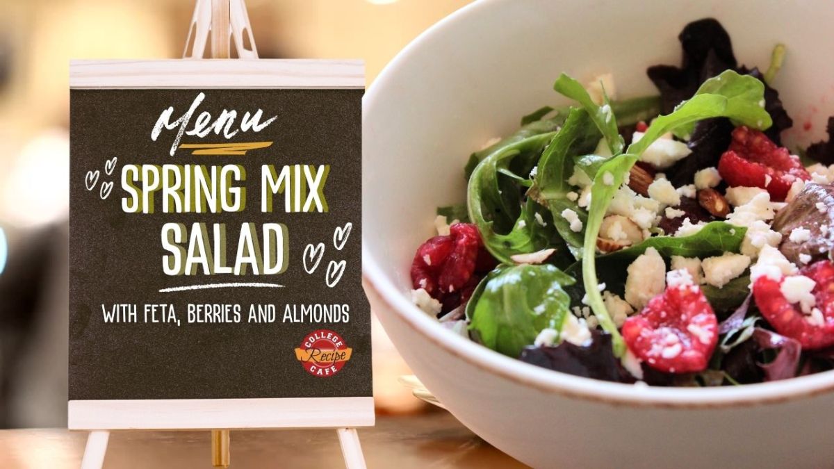 Quick and Easy Spring Mix Salad with Feta, Almonds, and Berries ...